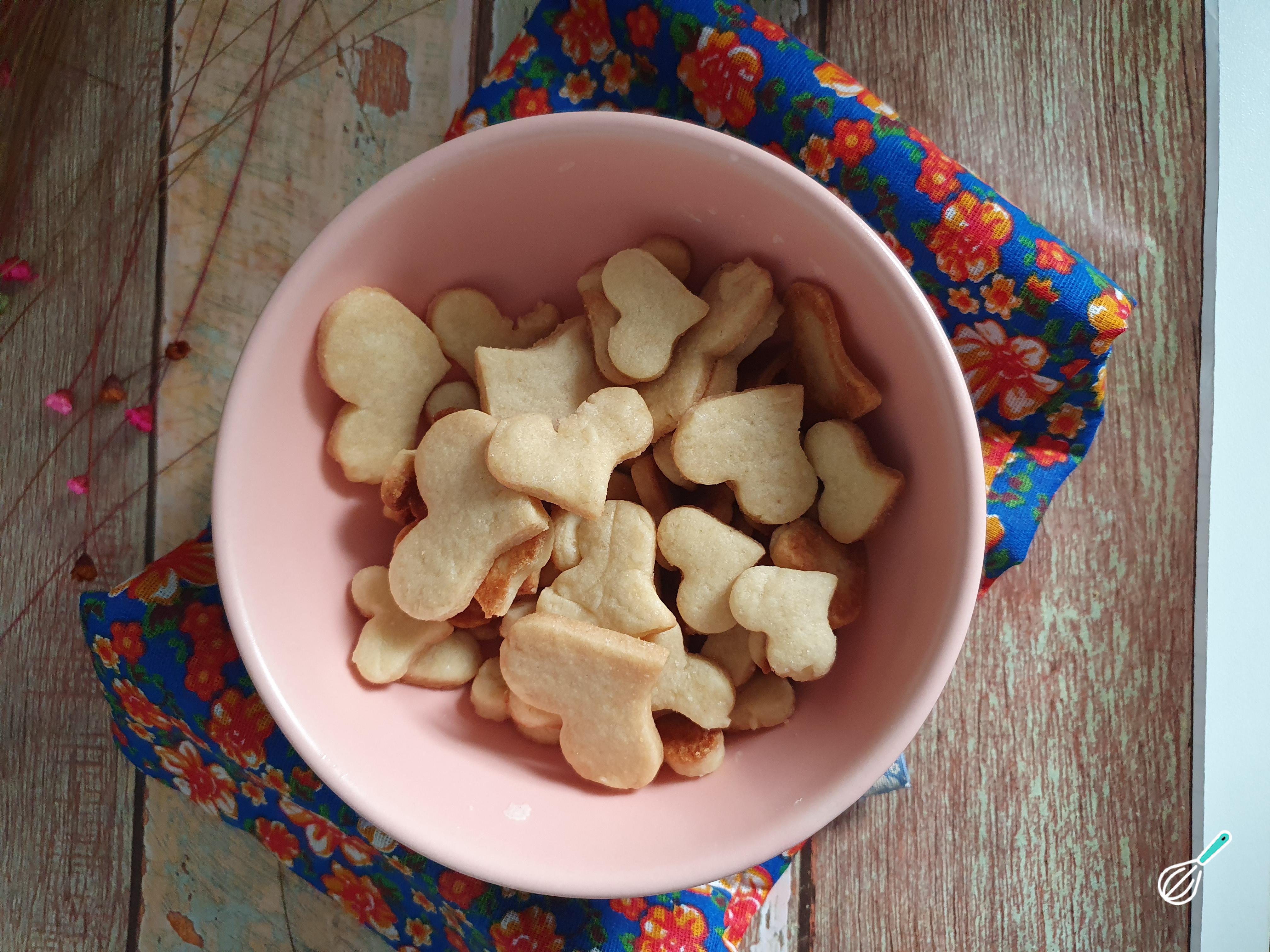 Biscoito de farinha de trigo com 3 ingredientes - Super fácil!