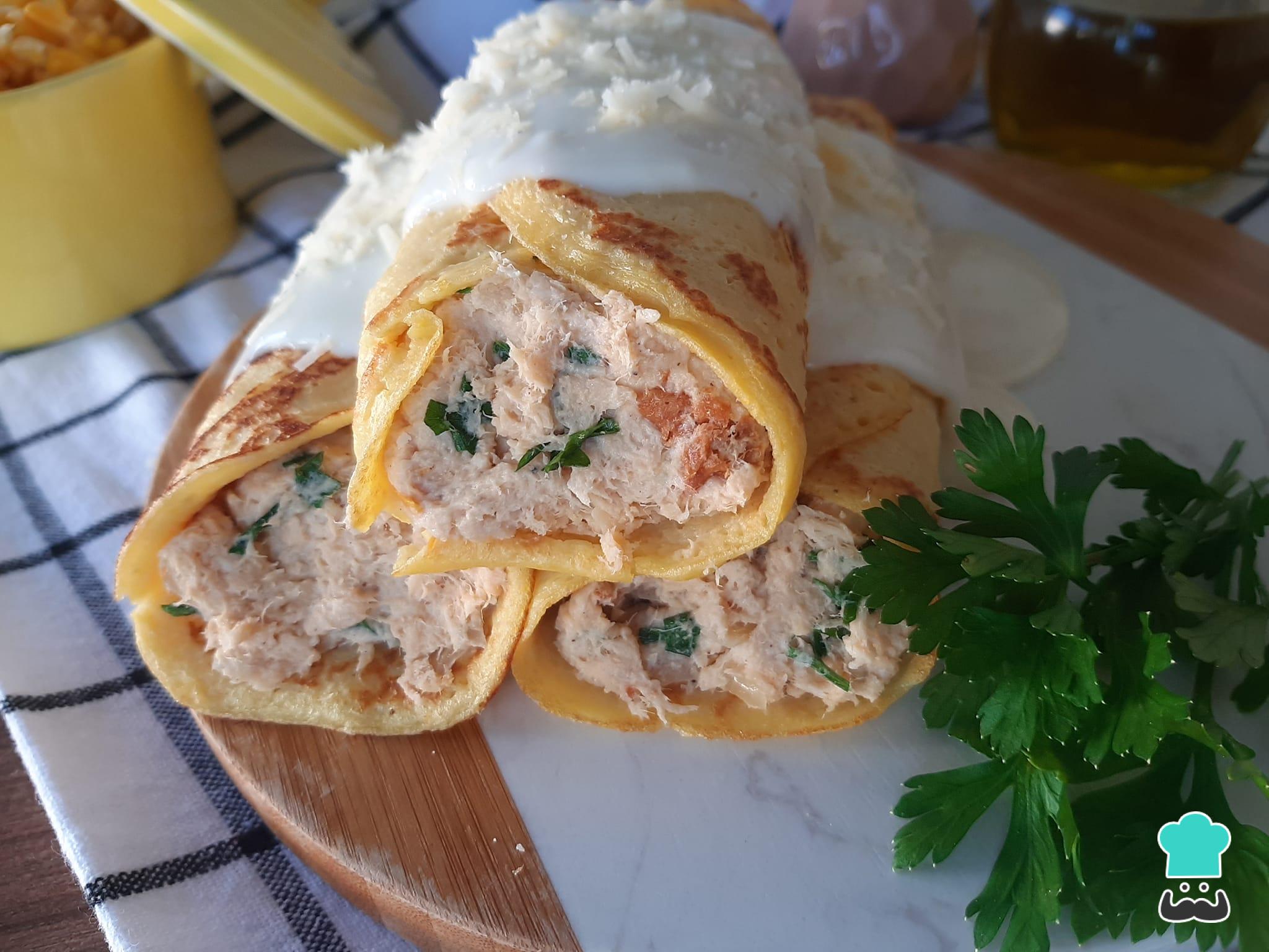 Panqueca de frango simples com molho branco - feita com massa de milho Panqueca de frango simples com molho branco - feita com massa de milho