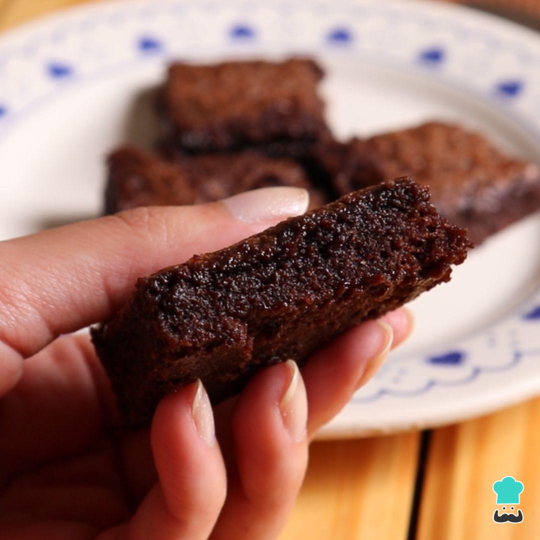 Brownie de Toddy - RÁPIDO e MOLHADINHO!